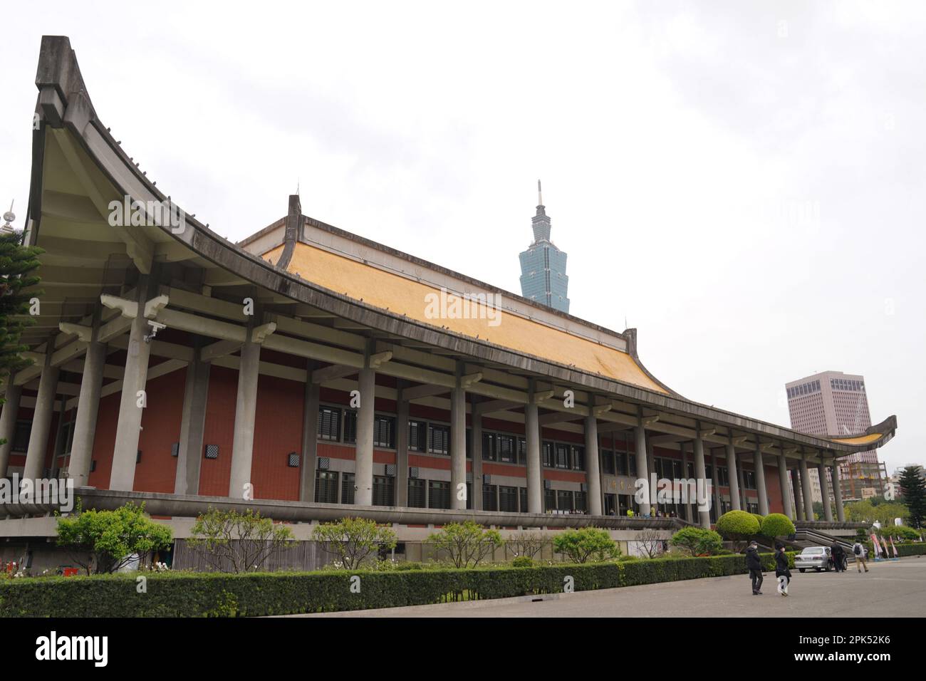 Sun Yat-sen Memorial Hall in Taipei, Taiwan Stock Photo - Alamy