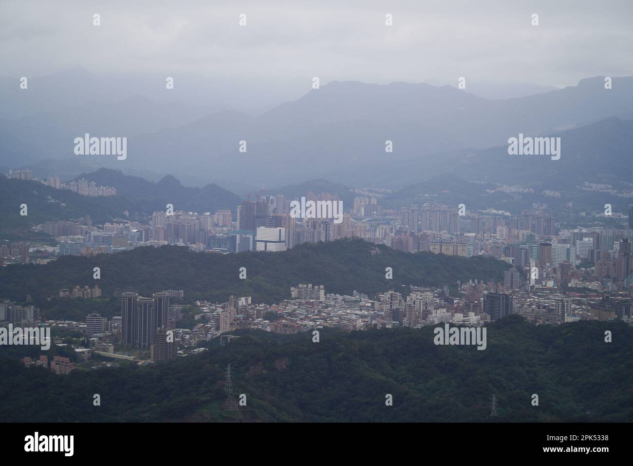 Taipei 101 view hi-res stock photography and images - Alamy