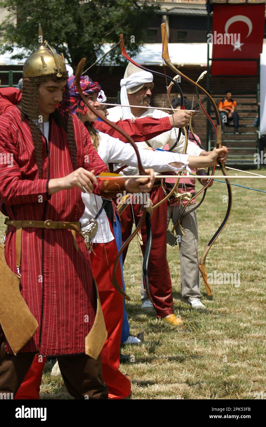 People doing Archery in Istanbul in Turkey Stock Photo - Alamy