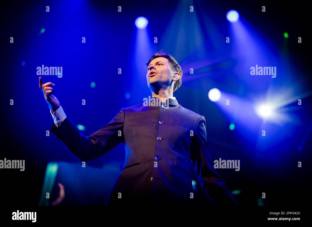ROTTERDAM - Singer Simon during the first farewell concert of Nick ...