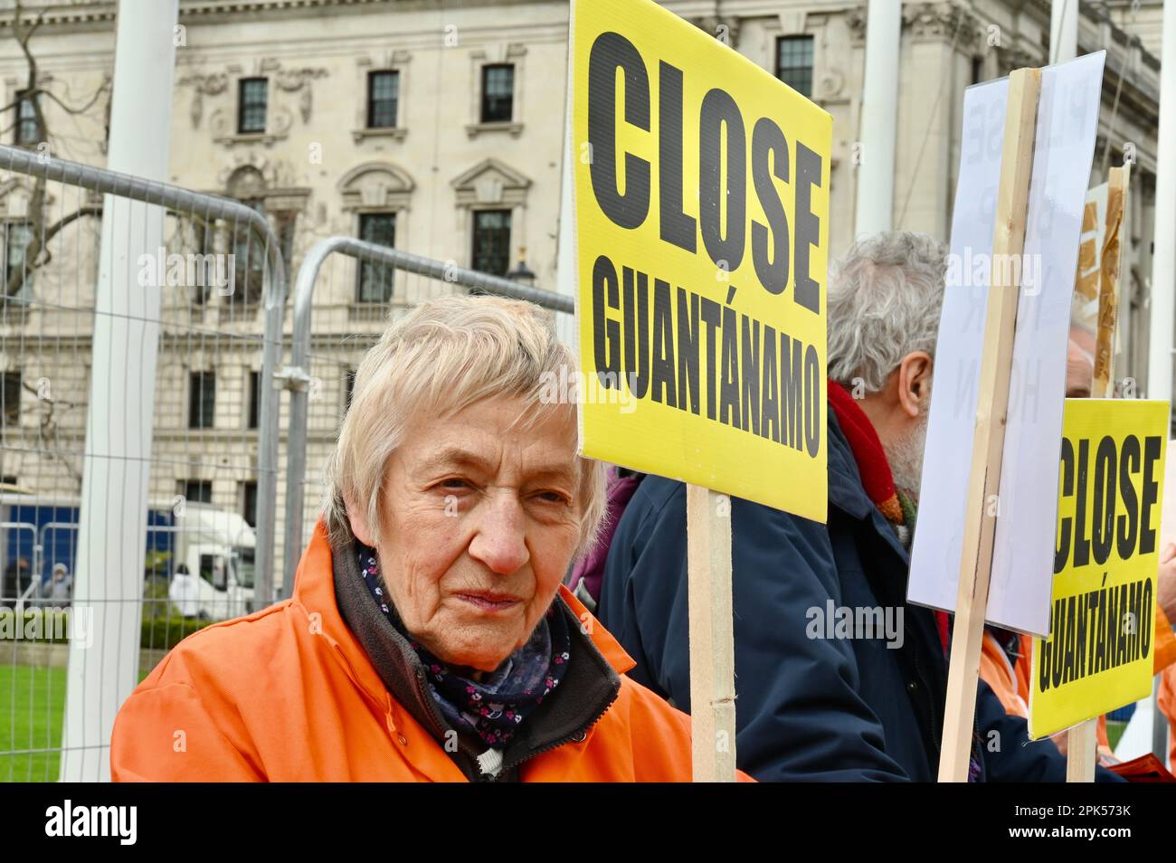 Orange jump suits hi-res stock photography and images - Alamy