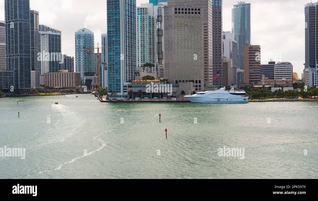 miami skyline skyscraper building with yacht. horizon view of miami ...