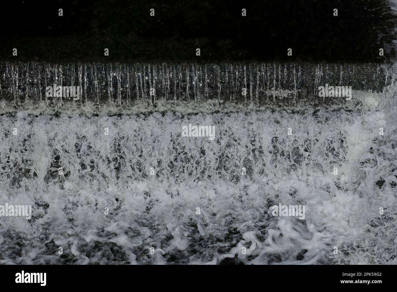 Overflow lake hi-res stock photography and images - Alamy