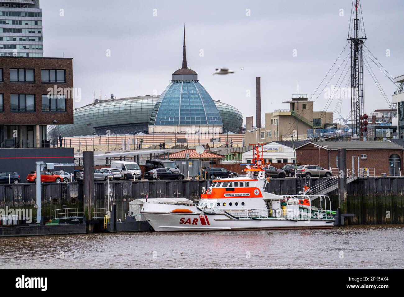 Sea rescue cruiser Herman Rudolf Meyer, SAR ship in the Old outer ...