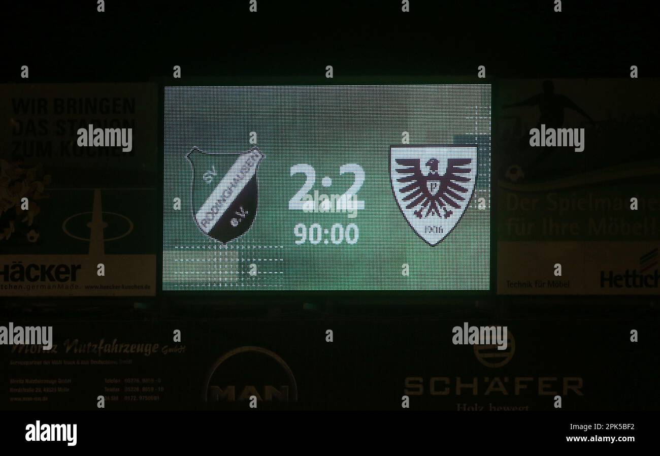 Final football score draw hi-res stock photography and images - Alamy