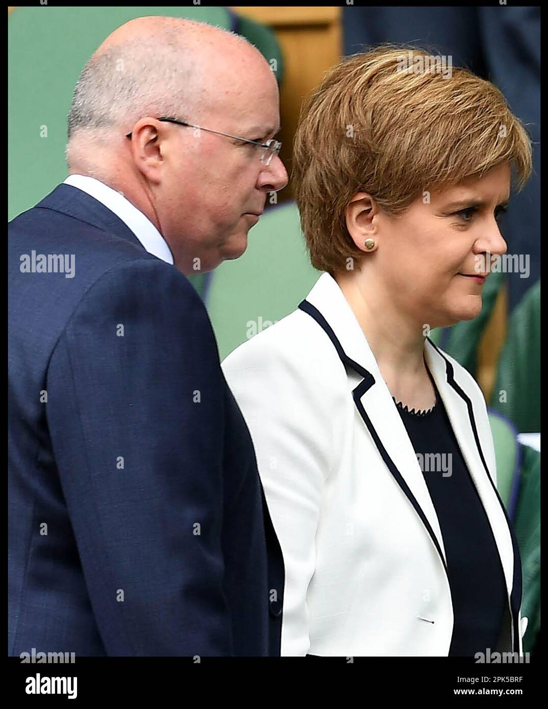 05 04 2023 hi-res stock photography and images - Alamy