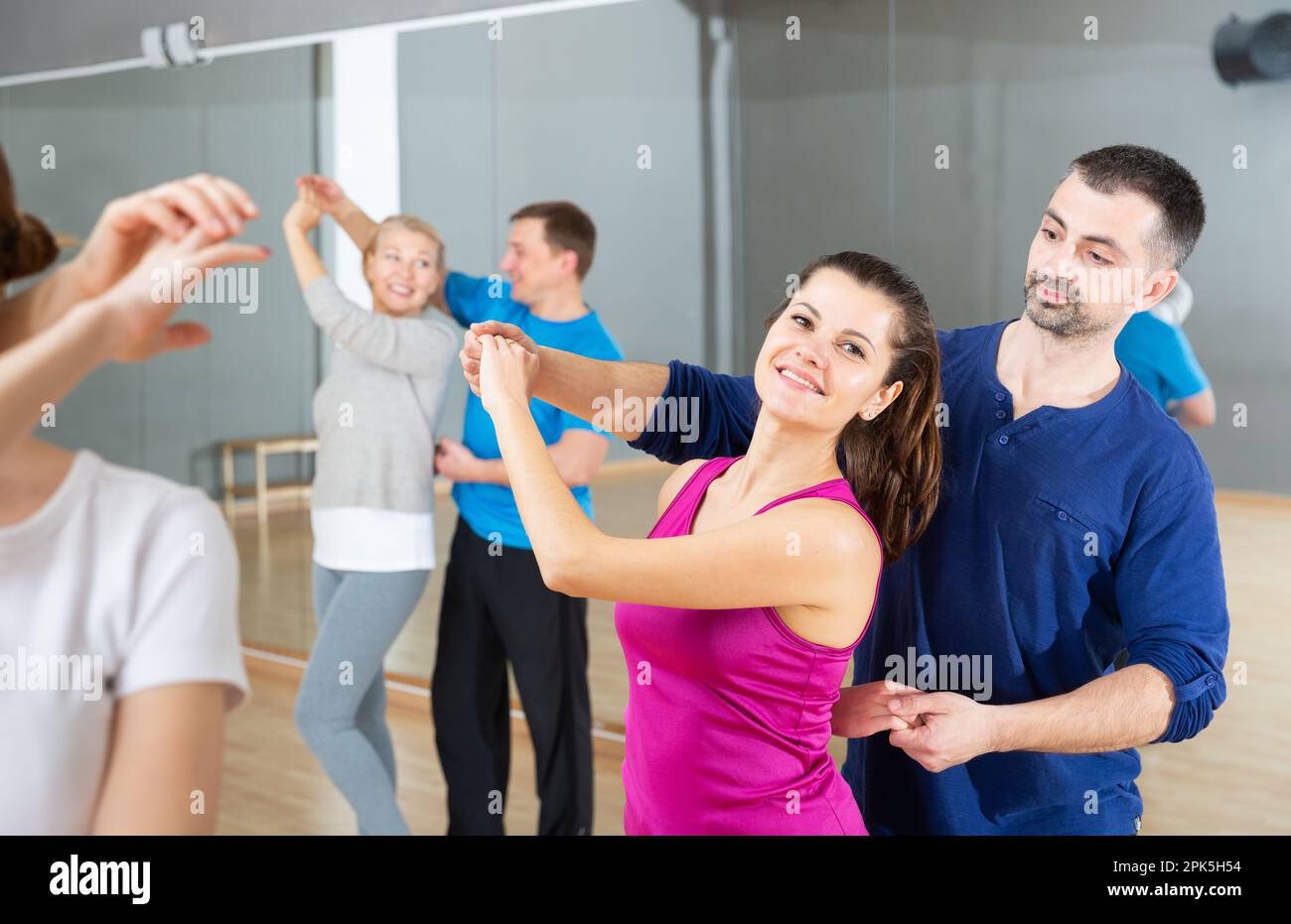 People dancing social dances in pair Stock Photo - Alamy
