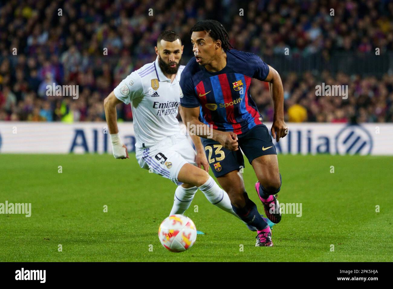 Kounde barcelona hi-res stock photography and images - Alamy