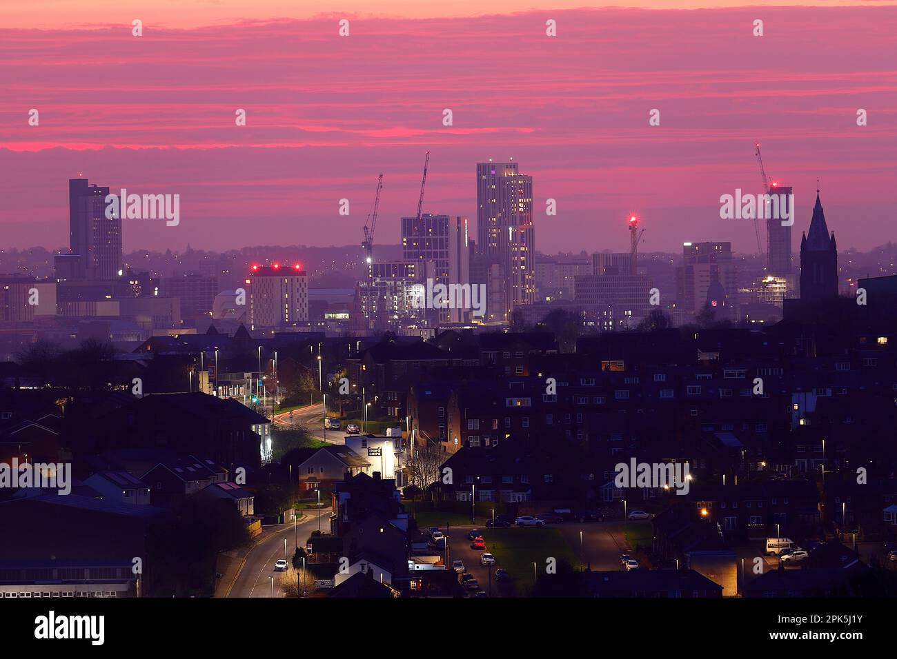 A view of Leeds City Skyline at sunrise Stock Photo - Alamy