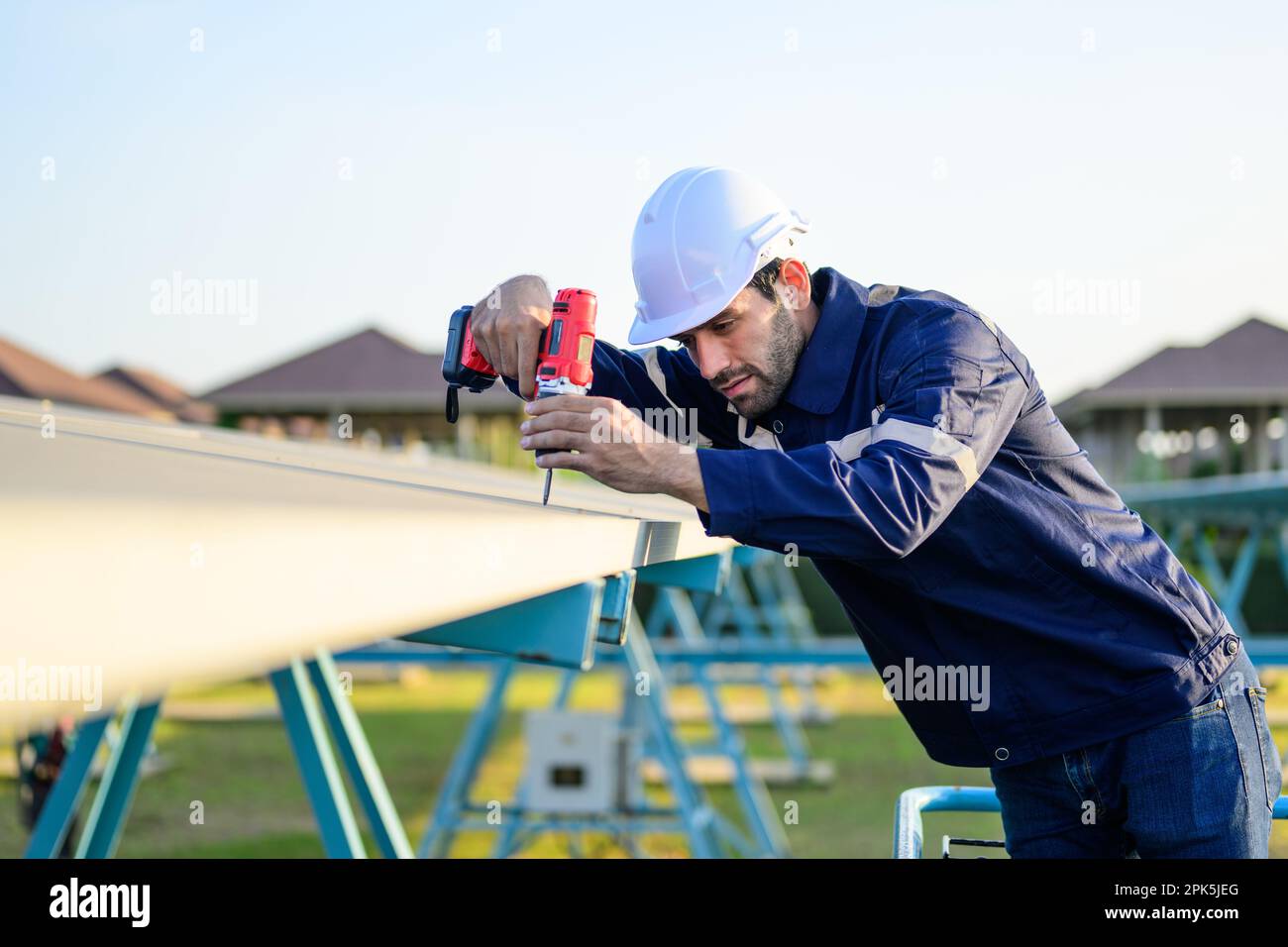 Solar panel station, Engineer installing solar panel at solar energy ...