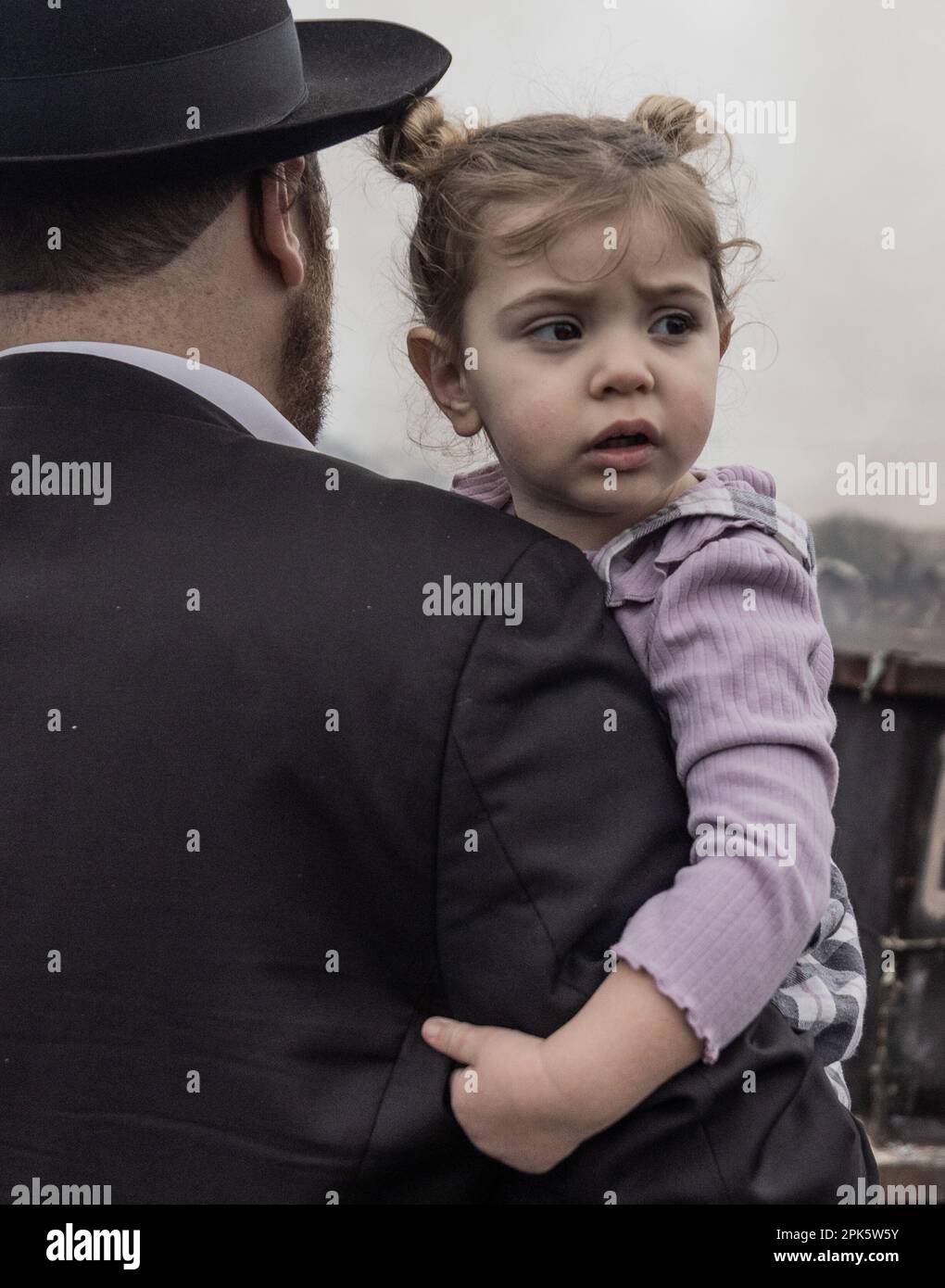 Lakewood, New Jersey, USA. 5th Apr, 2023. The Orthodox Jewish community ...