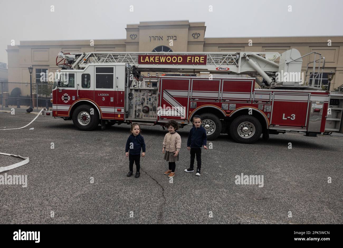 Lakewood, New Jersey, USA. 5th Apr, 2023. The Orthodox Jewish community ...