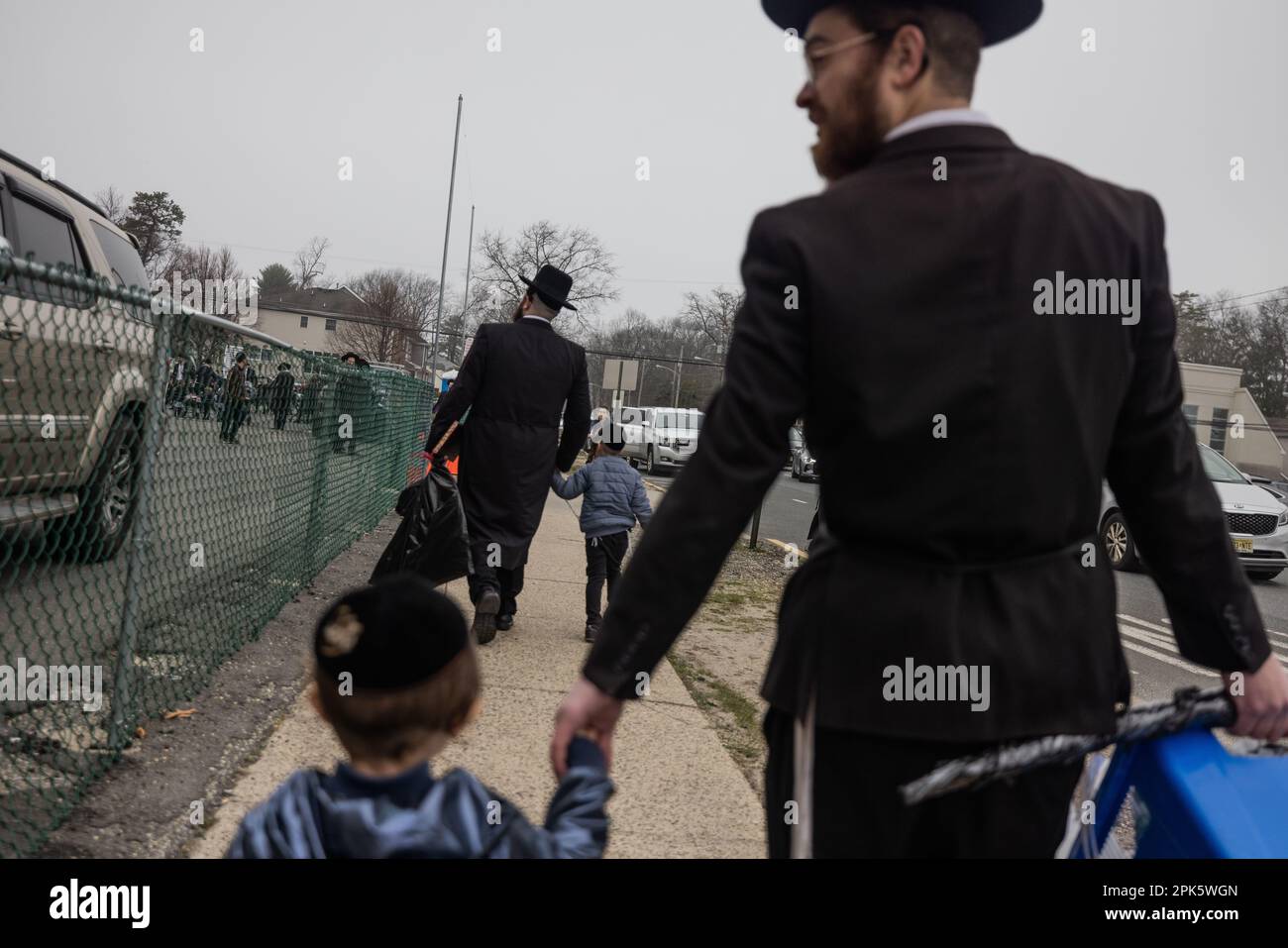 Lakewood, New Jersey, USA. 5th Apr, 2023. The Orthodox Jewish community ...