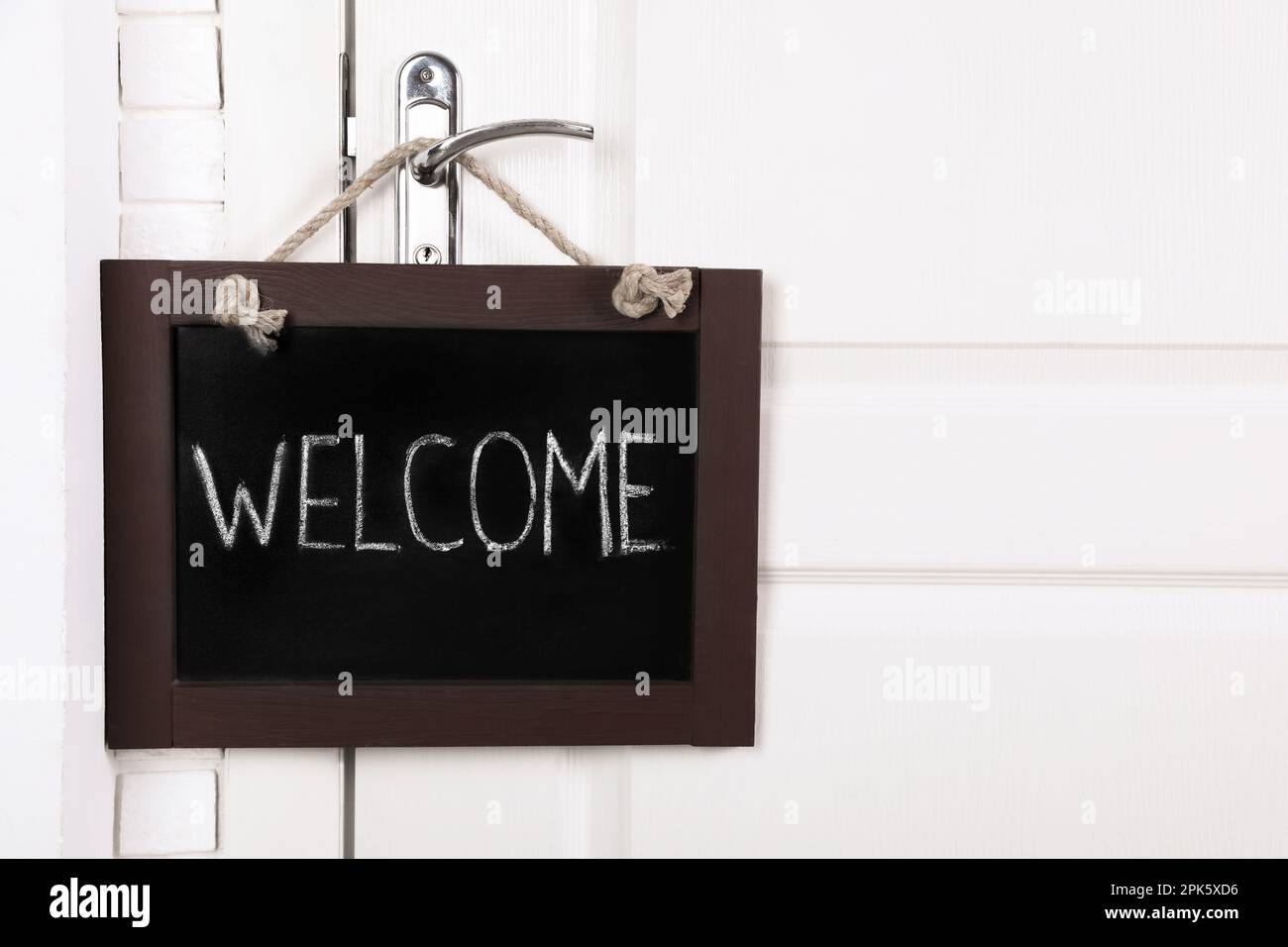 Welcome home black letters hi-res stock photography and images - Alamy