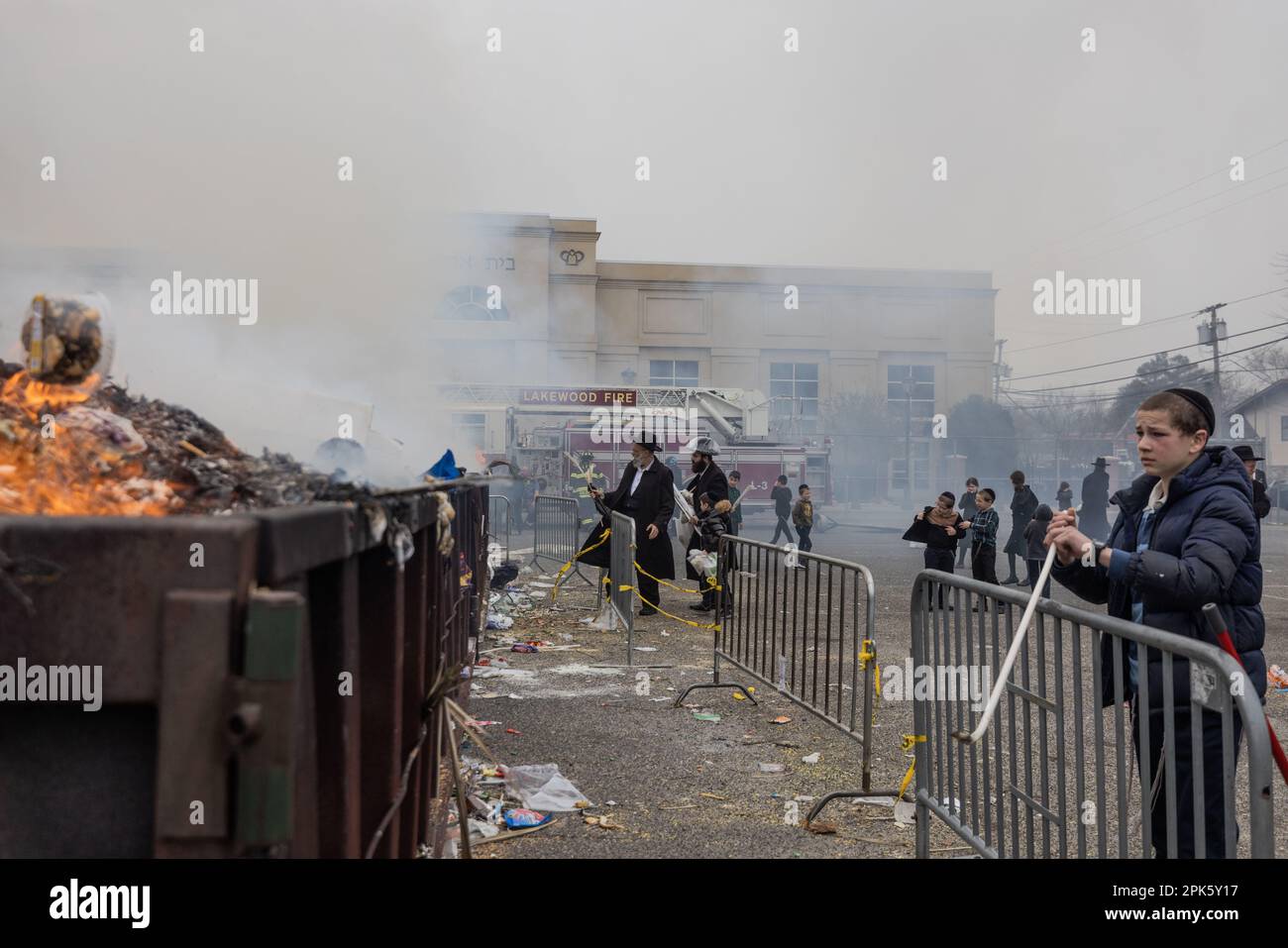 Lakewood, New Jersey, USA. 5th Apr, 2023. The Orthodox Jewish community ...