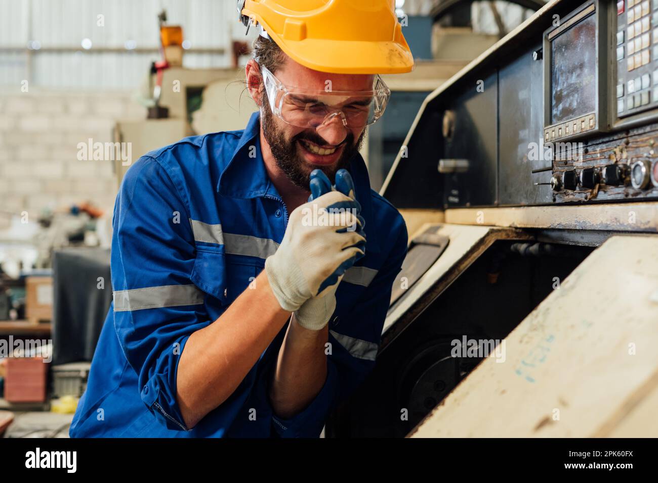 Industrial machine accident injury hi-res stock photography and images ...