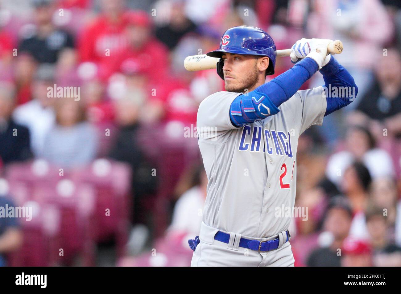 Chicago Cubs' Cody Bellinger (24) plays against the Cincinnati Reds in ...