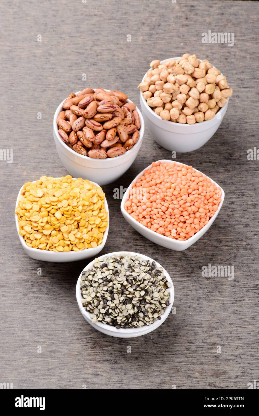 Raw dal with legumes and lentils in bowl Stock Photo - Alamy