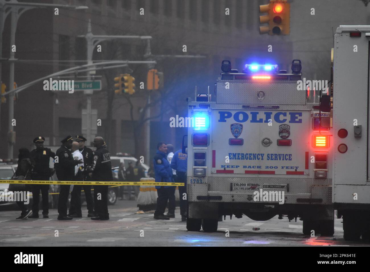 Queens, United States. 05th Apr, 2023. NYPD officers seen at the scene ...