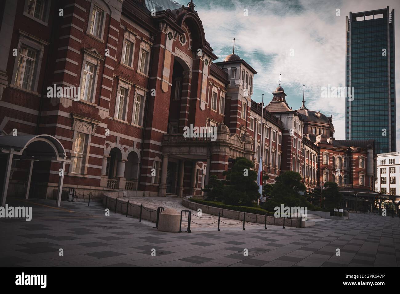 Tokyo station, Japan Stock Photo - Alamy