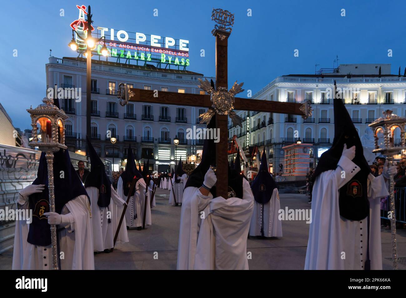 Madrid, Spain. 05th Apr, 2023. Penitents seen during the Gypsies (Los ...