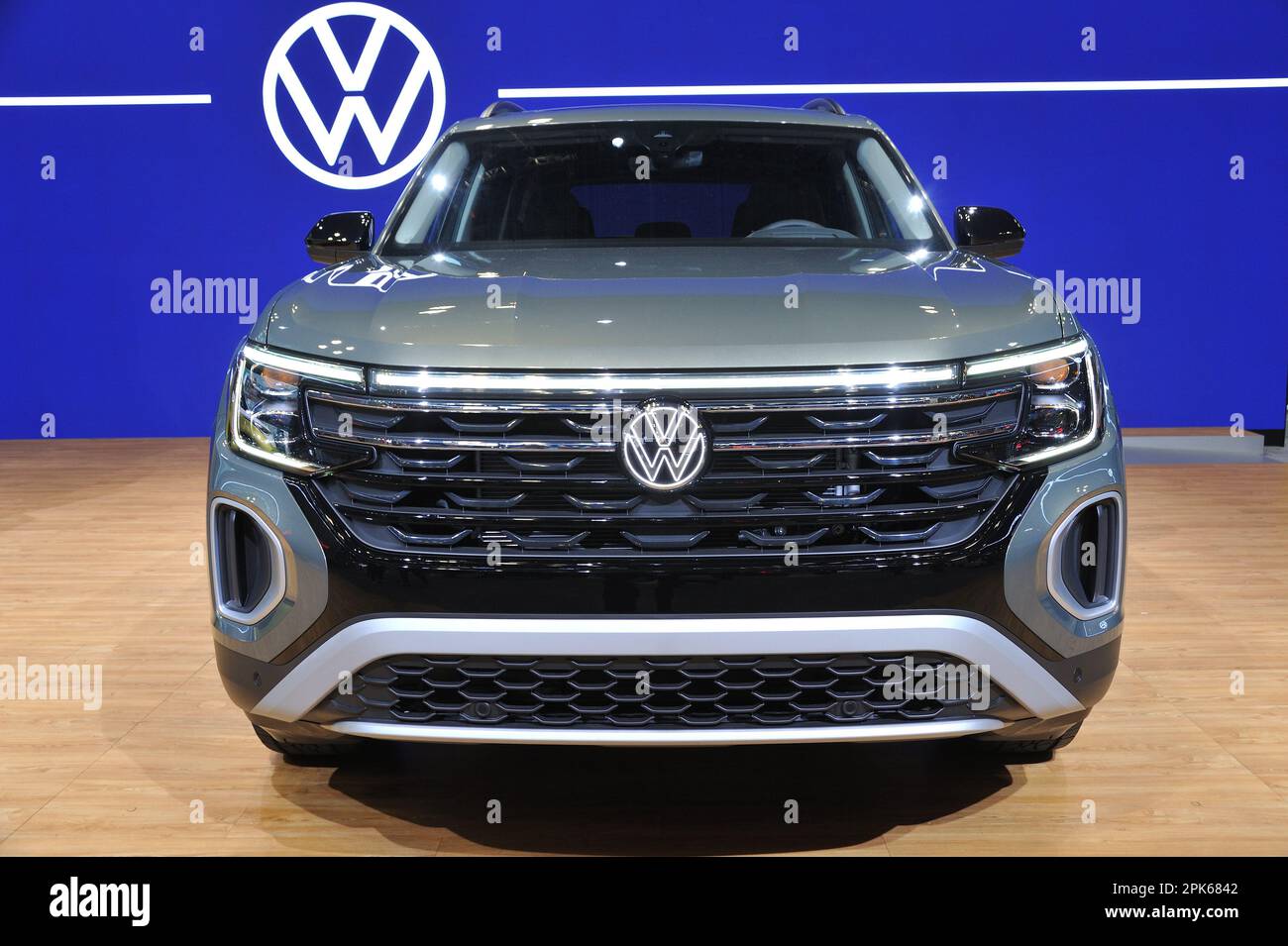 2023 VW Atlas Peak edition on display at the 2023 NY International Auto ...