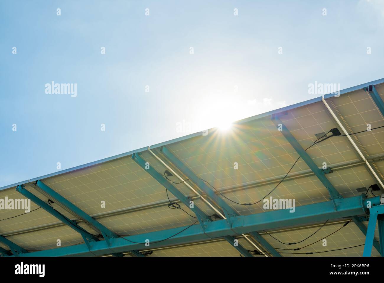 Solar panel station, Engineer installing solar panel at solar energy ...
