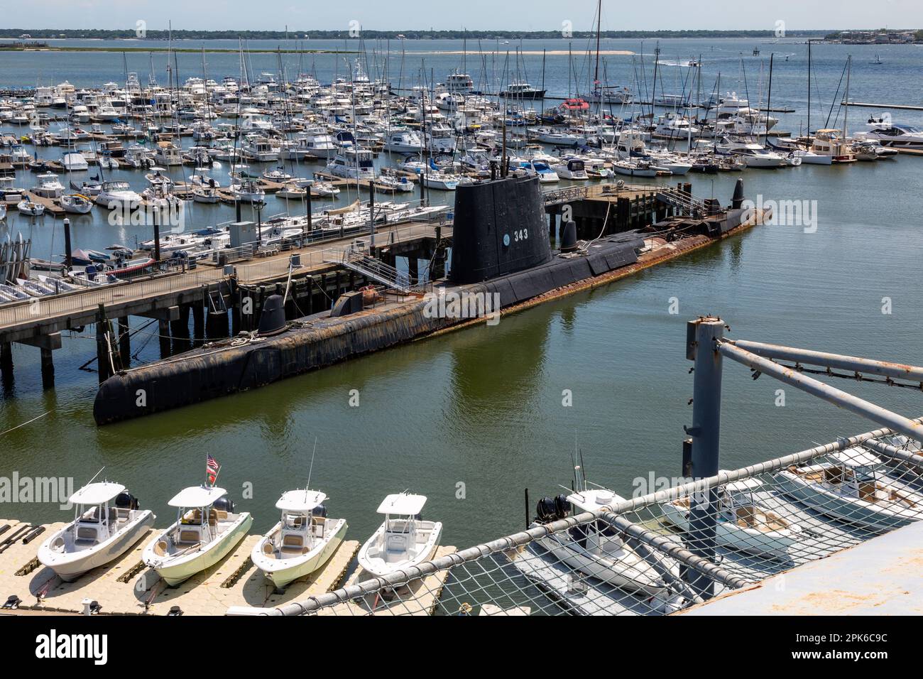 Uss Clamagore Maneuvering Roomo