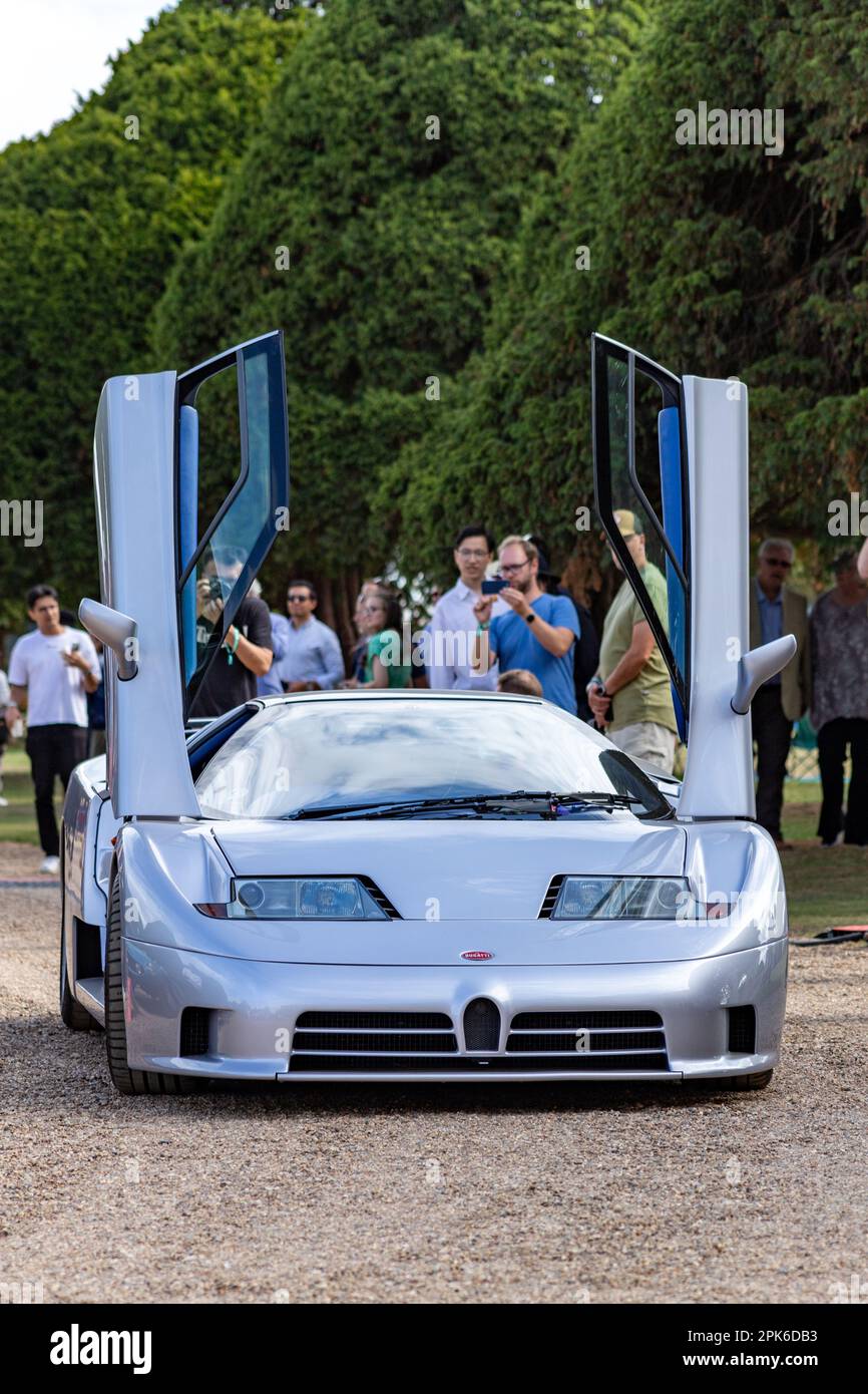 1994 bugatti eb110 ss coupe hi-res stock photography and images - Alamy