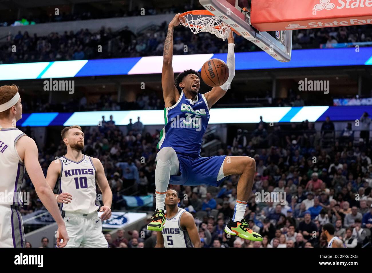 Dallas Mavericks forward Christian Wood dunks during the second half of ...