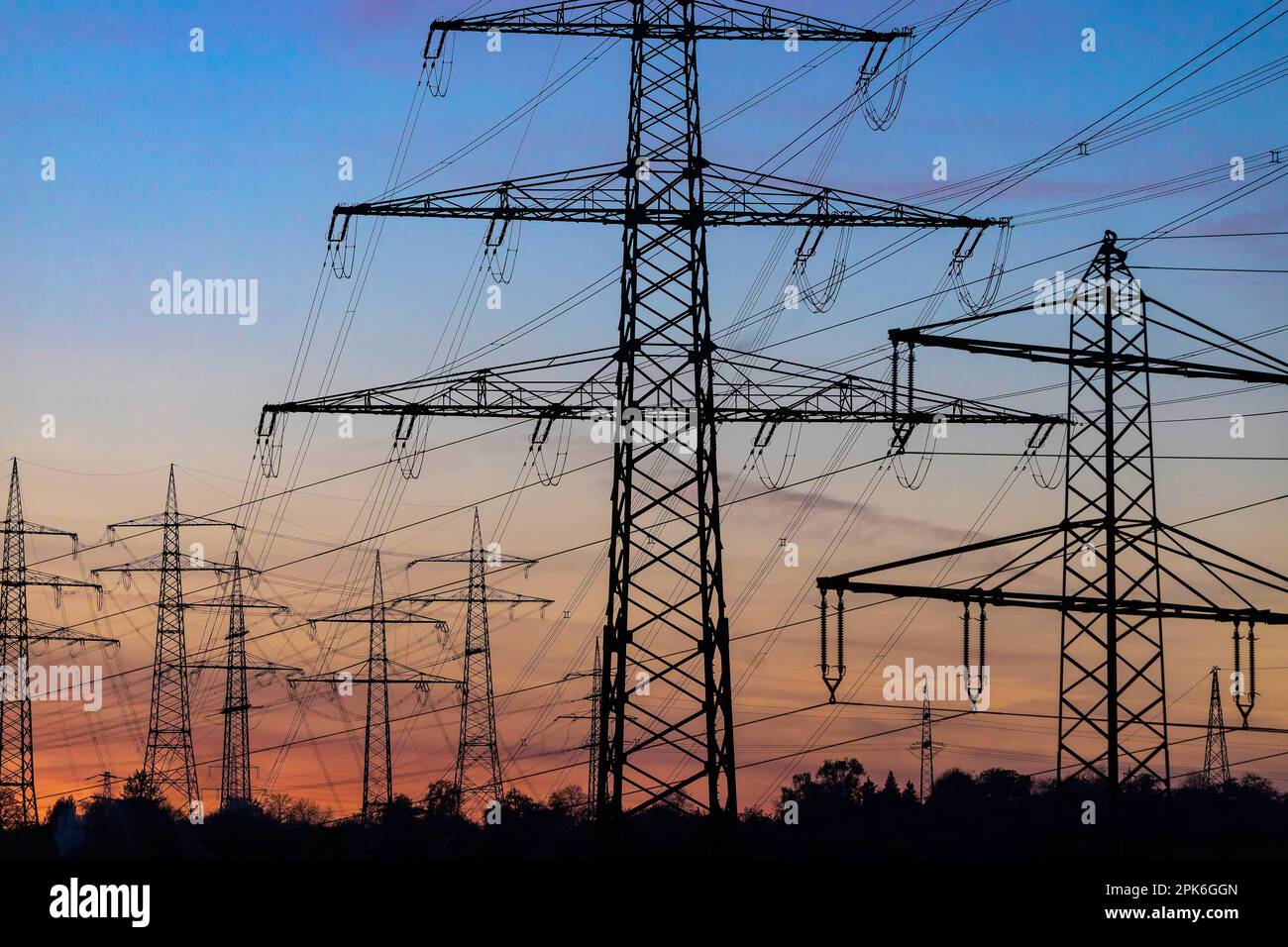High-voltage pylon, evening glow, Ludwigsburg am Neckar, Baden ...