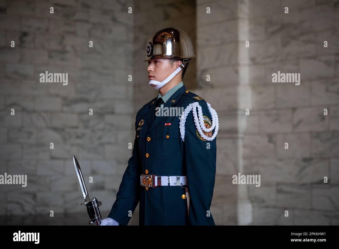 Taipei, Taiwan. 26th Mar, 2023. A Taiwanese Honor Guard soldier stands ...