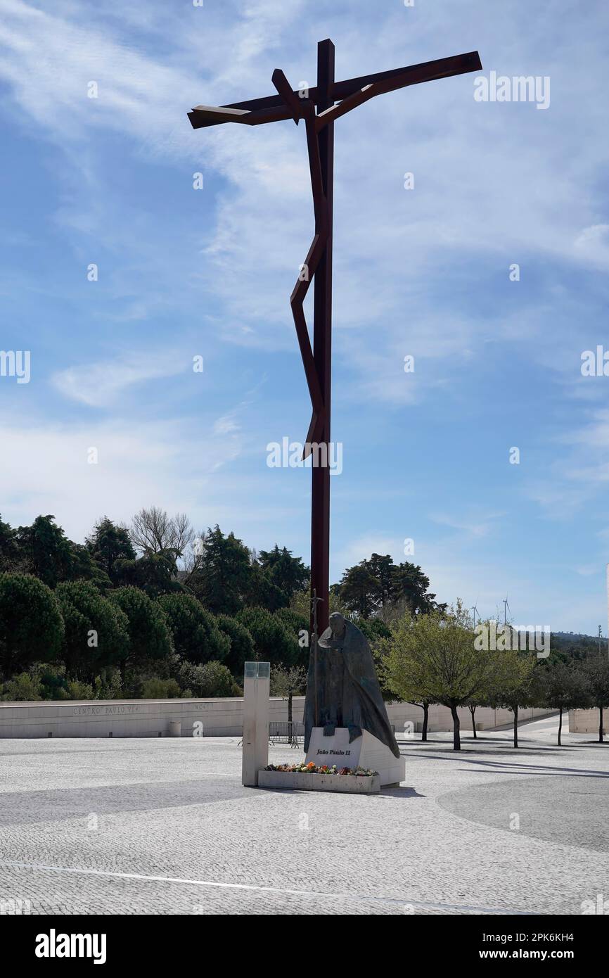 Cruz Alta, Cross by Robert Schad, Santuario de Fatima, Sanctuary ...