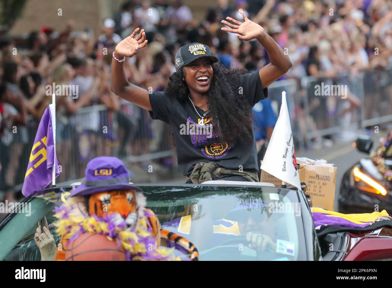 Baton Rouge, LA, USA. 5th Apr, 2023. LSU's Flau'jae Johnson waves to ...