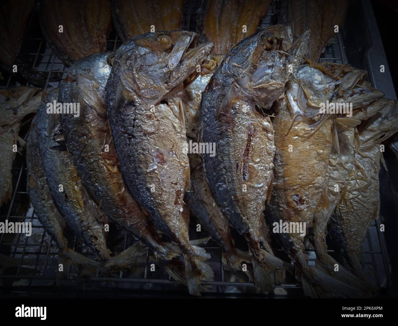 Delicious crispy fried mackerel Stock Photo - Alamy