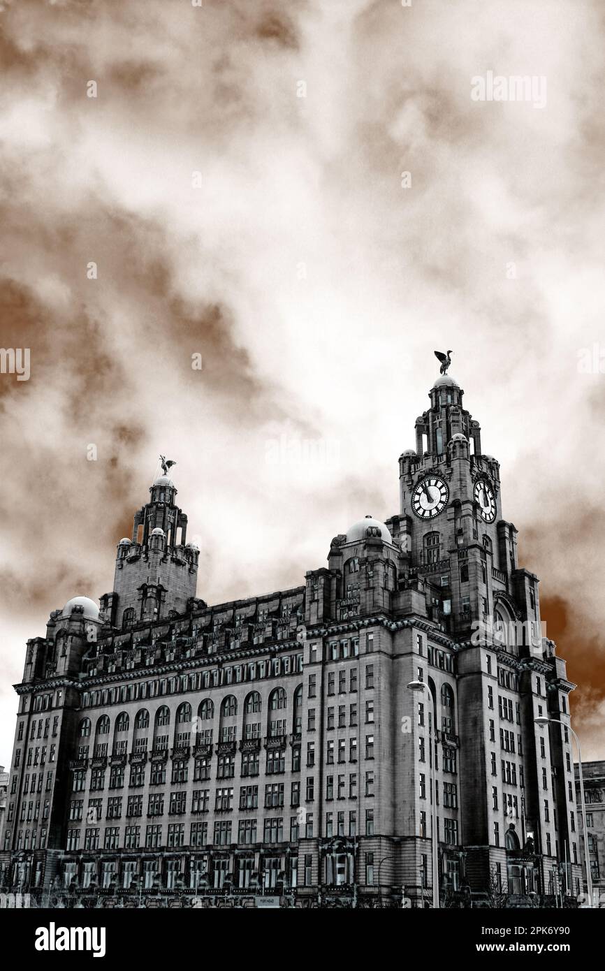 Royal Liver Building, Pier Head, Liverpool Stock Photo - Alamy