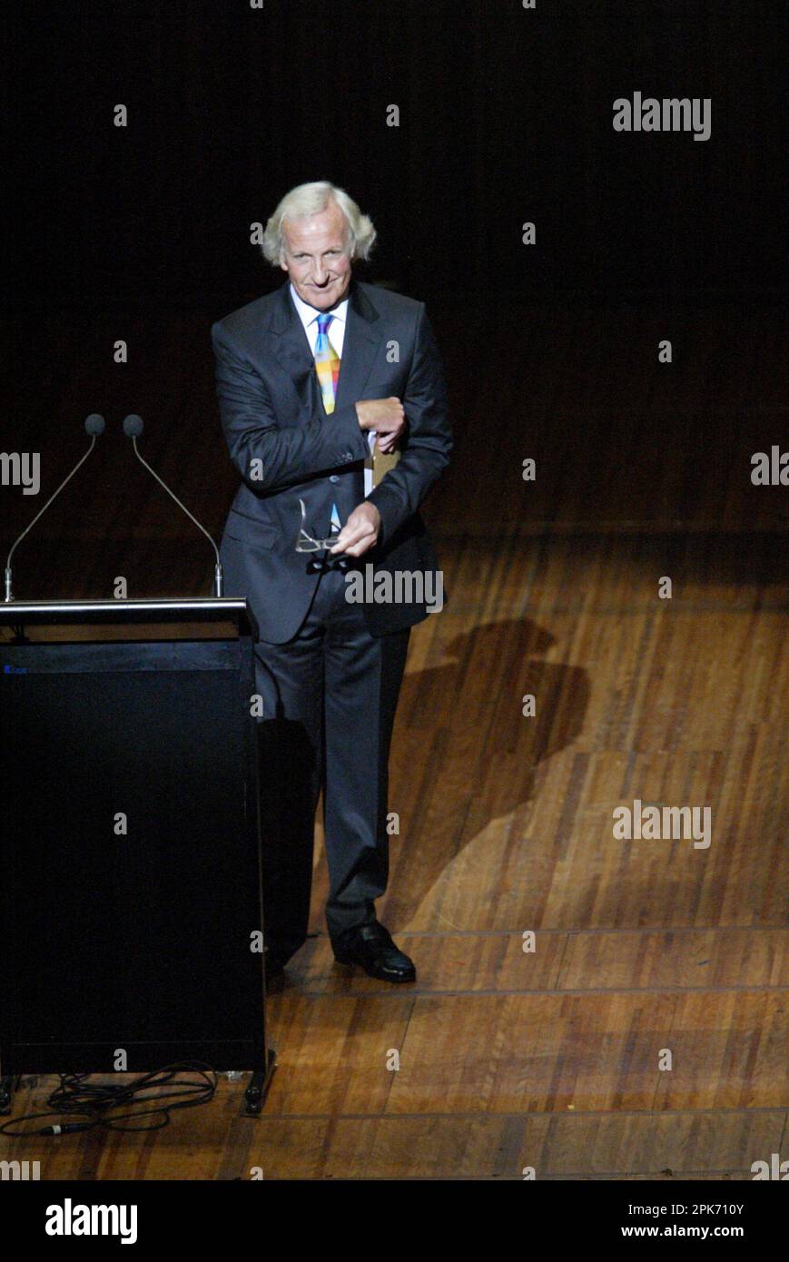 Sydney opera house in peace hi-res stock photography and images - Alamy