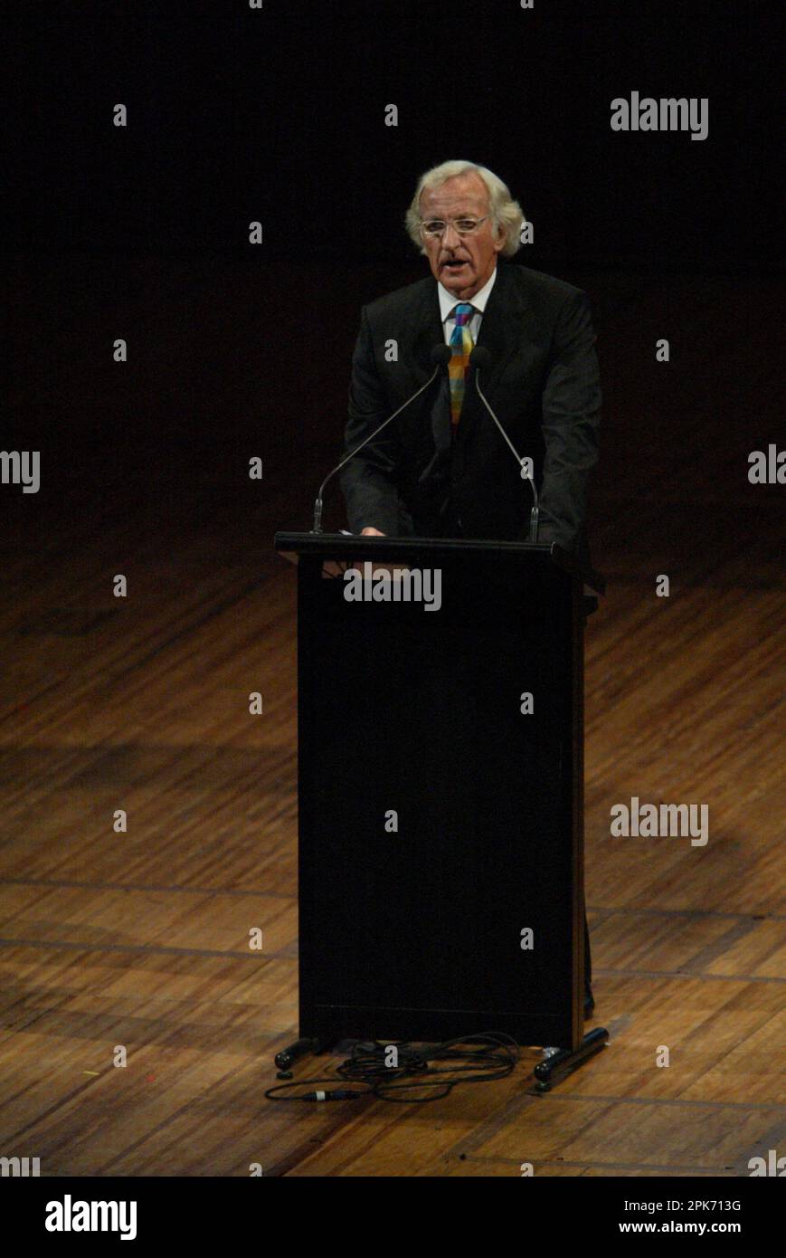 Sydney opera house in peace hi-res stock photography and images - Alamy