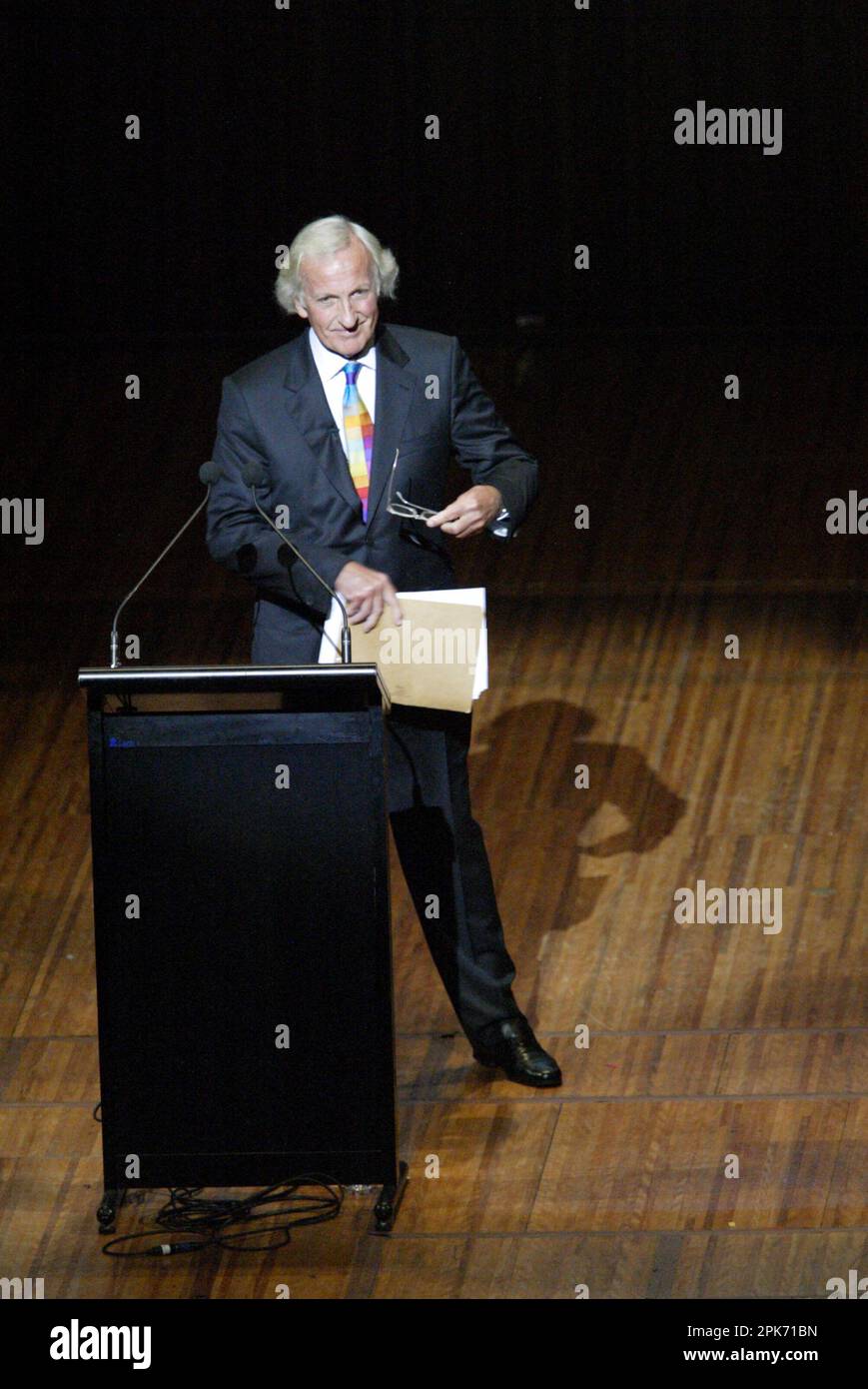 Sydney opera house in peace hi-res stock photography and images - Alamy