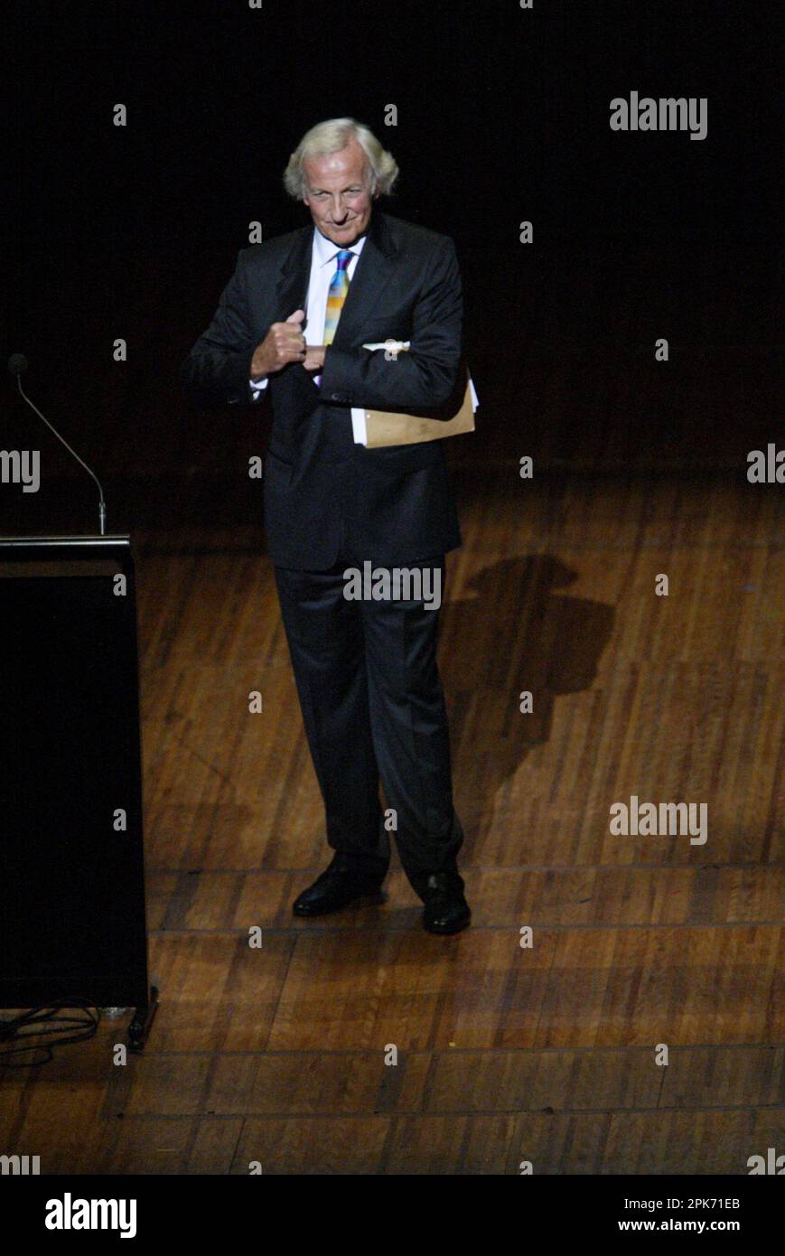 John Pilger is awarded the annual Sydney Peace Prize for 2009 and ...