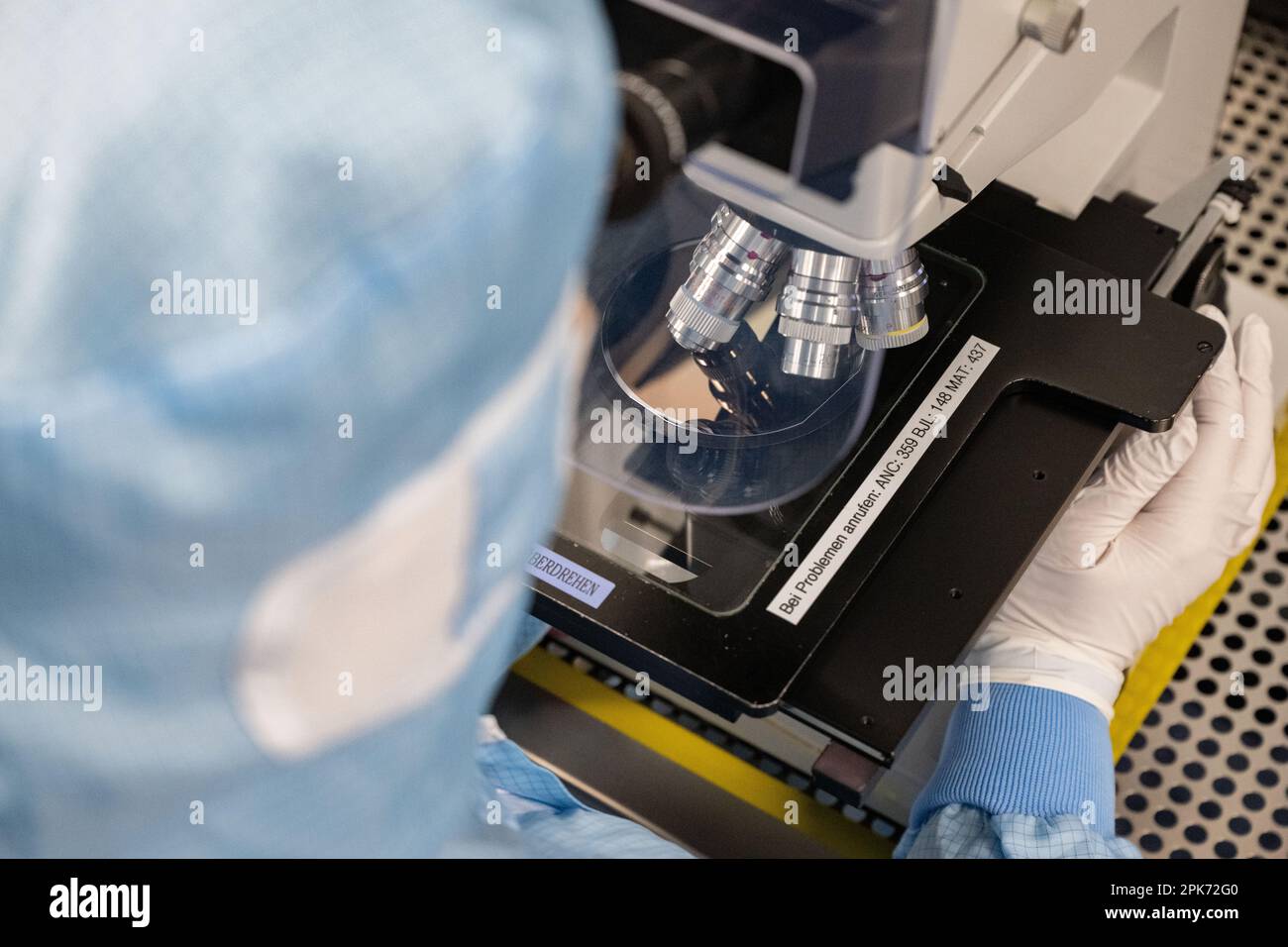 Wafer workstations hi-res stock photography and images - Alamy