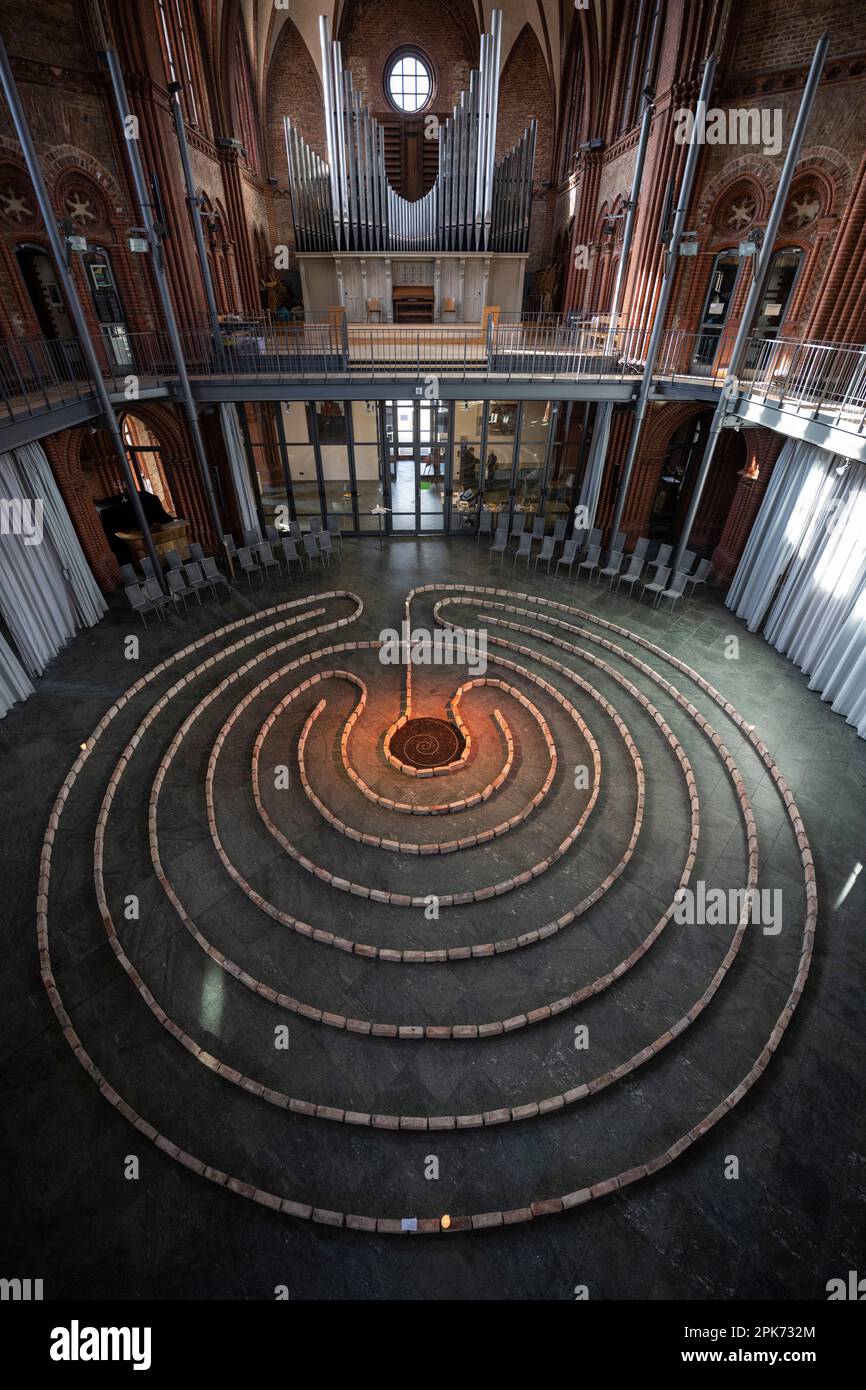 Berlin, Germany. 05th Apr, 2023. View of the walkable floor labyrinth ...
