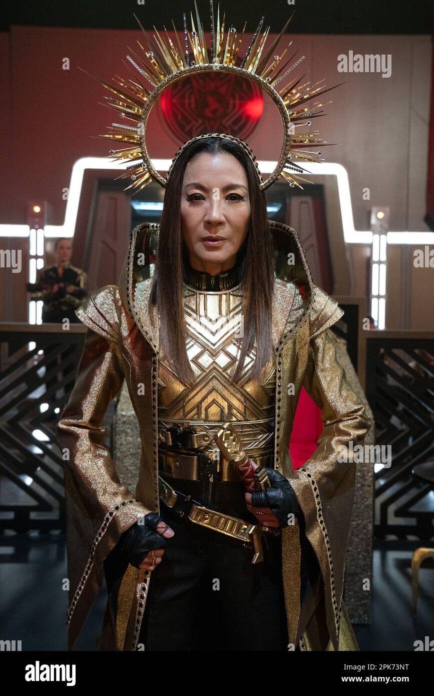 MICHELLE YEOH in STAR TREK: DISCOVERY (2017), directed by ALEX KURTZMAN ...