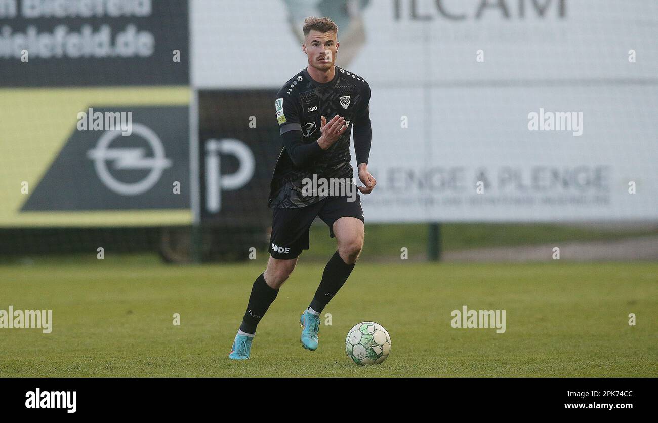 Rodinghausen, Deutschland. 05th Apr, 2023. firo: 05.04.2023 football ...