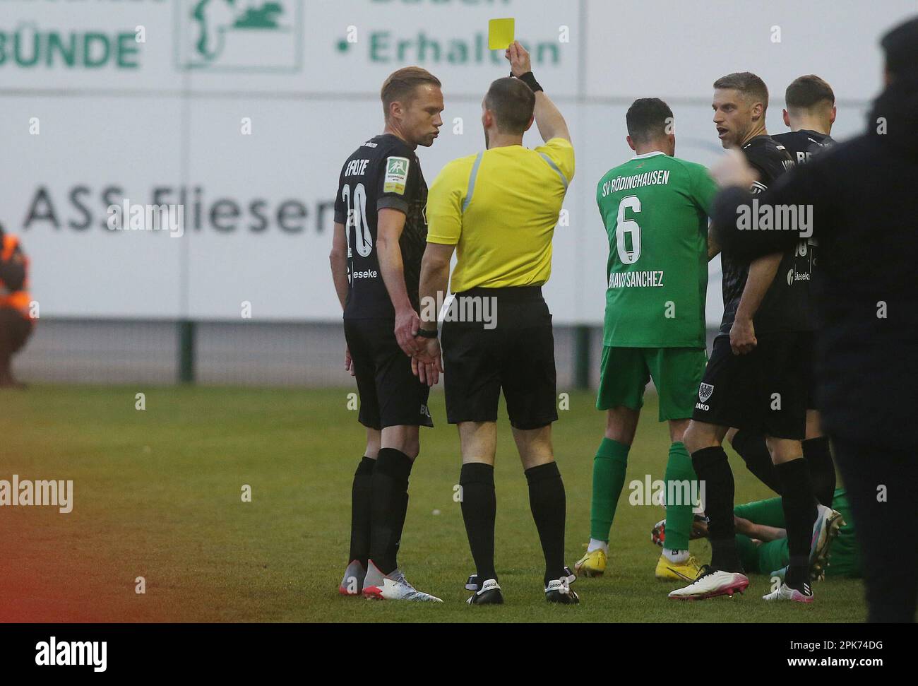 Rodinghausen, Deutschland. 05th Apr, 2023. firo: 05.04.2023 football ...