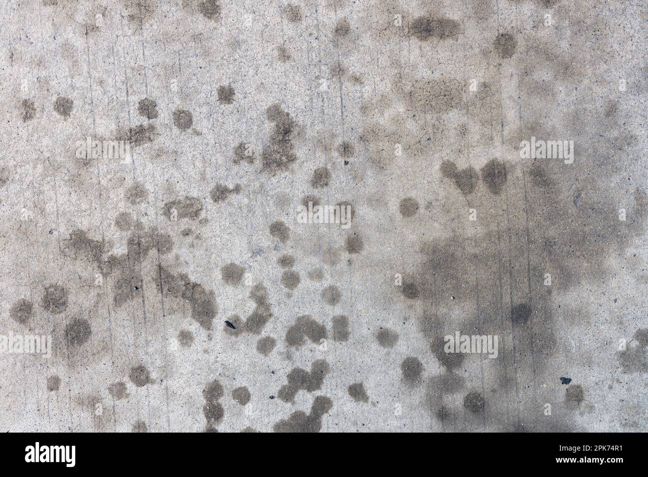 Car oil cement hi-res stock photography and images - Alamy