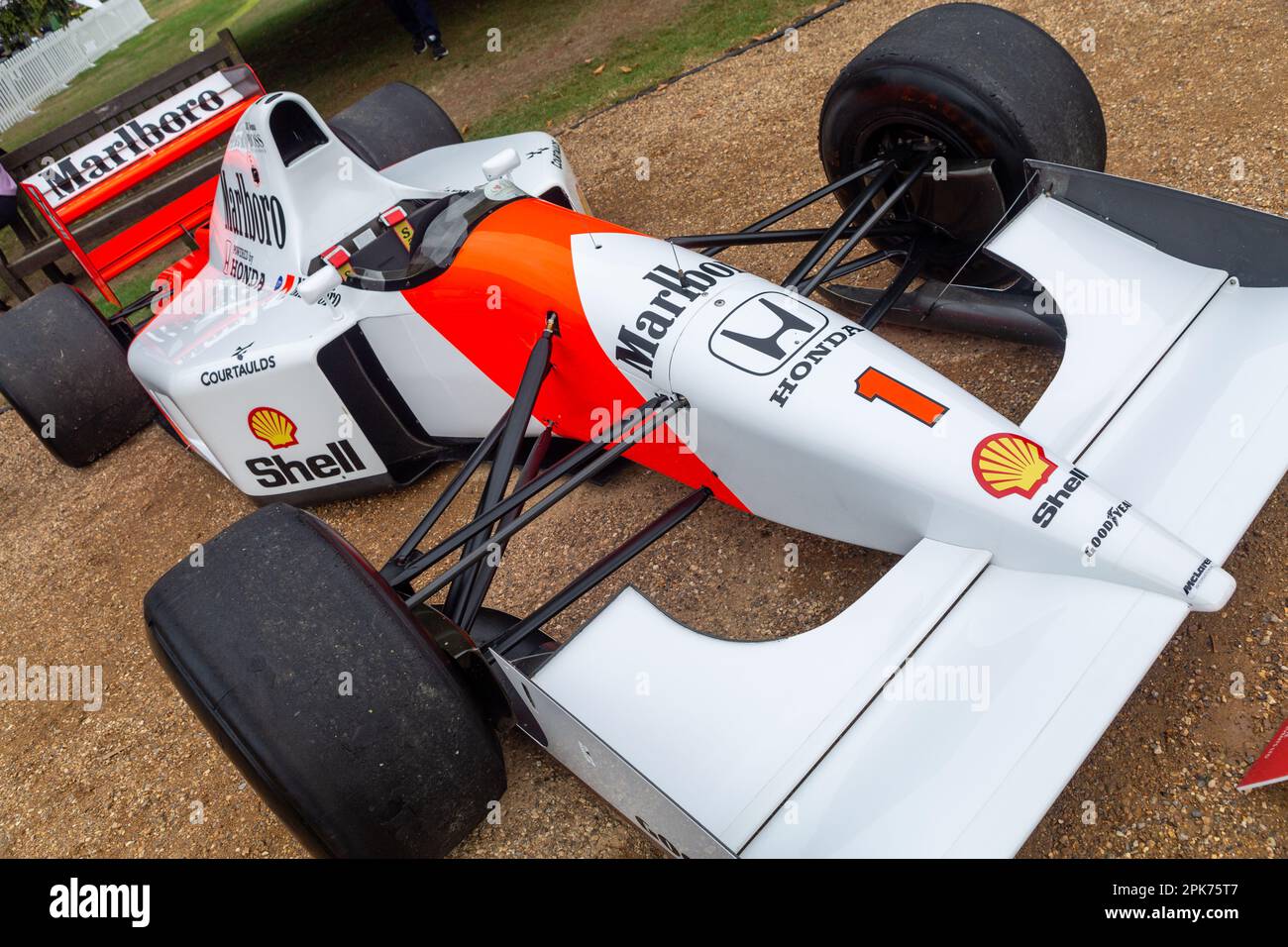 1992 mclaren mp4 7a hi-res stock photography and images - Alamy