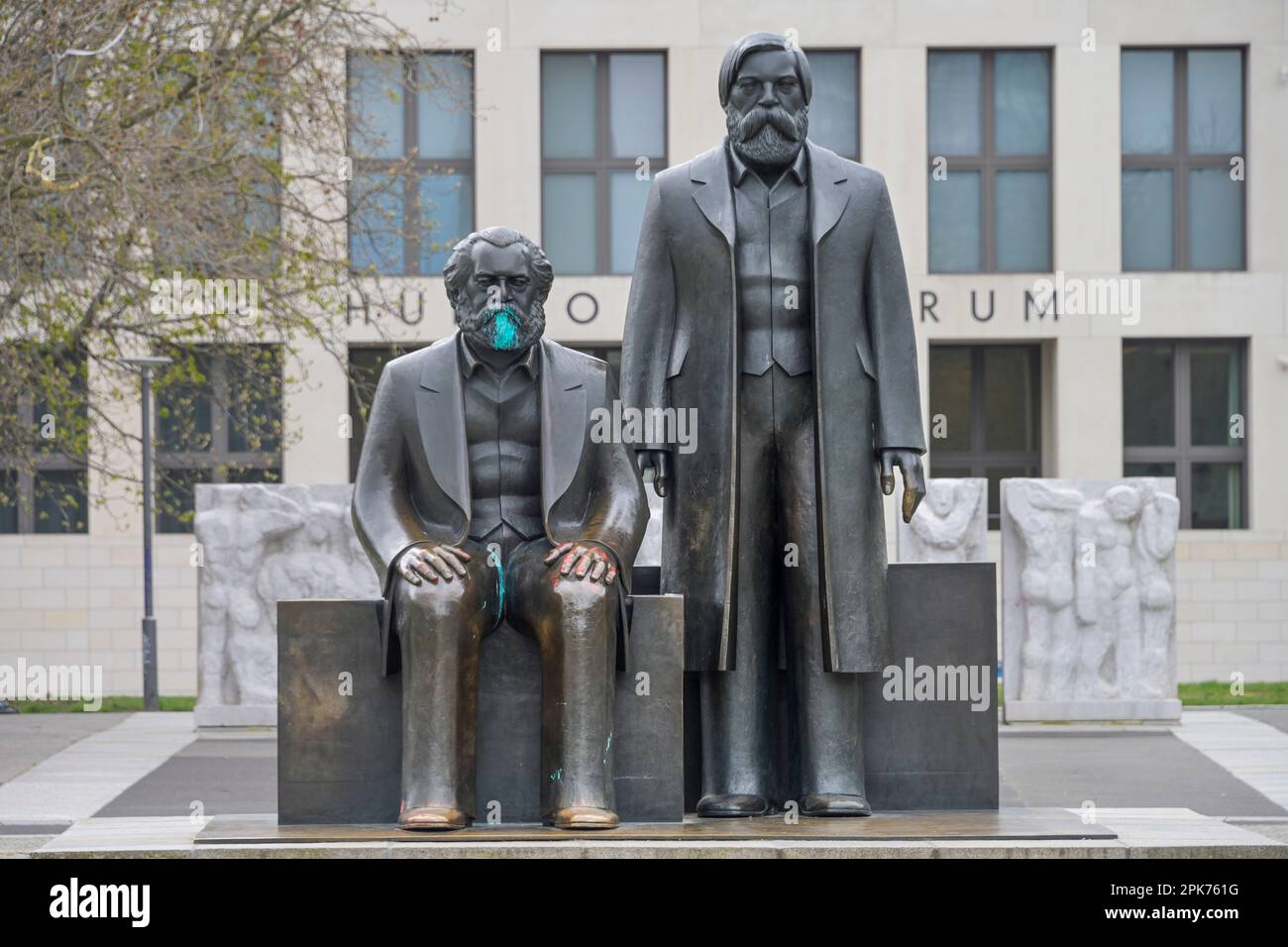 Marx-Engels-Denkmal, Marx-Engels-Forum, Karl-Liebknecht-Straße, Mitte ...