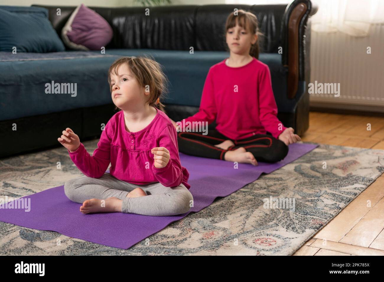 Children child girl girls kid kids hi-res stock photography and images ...