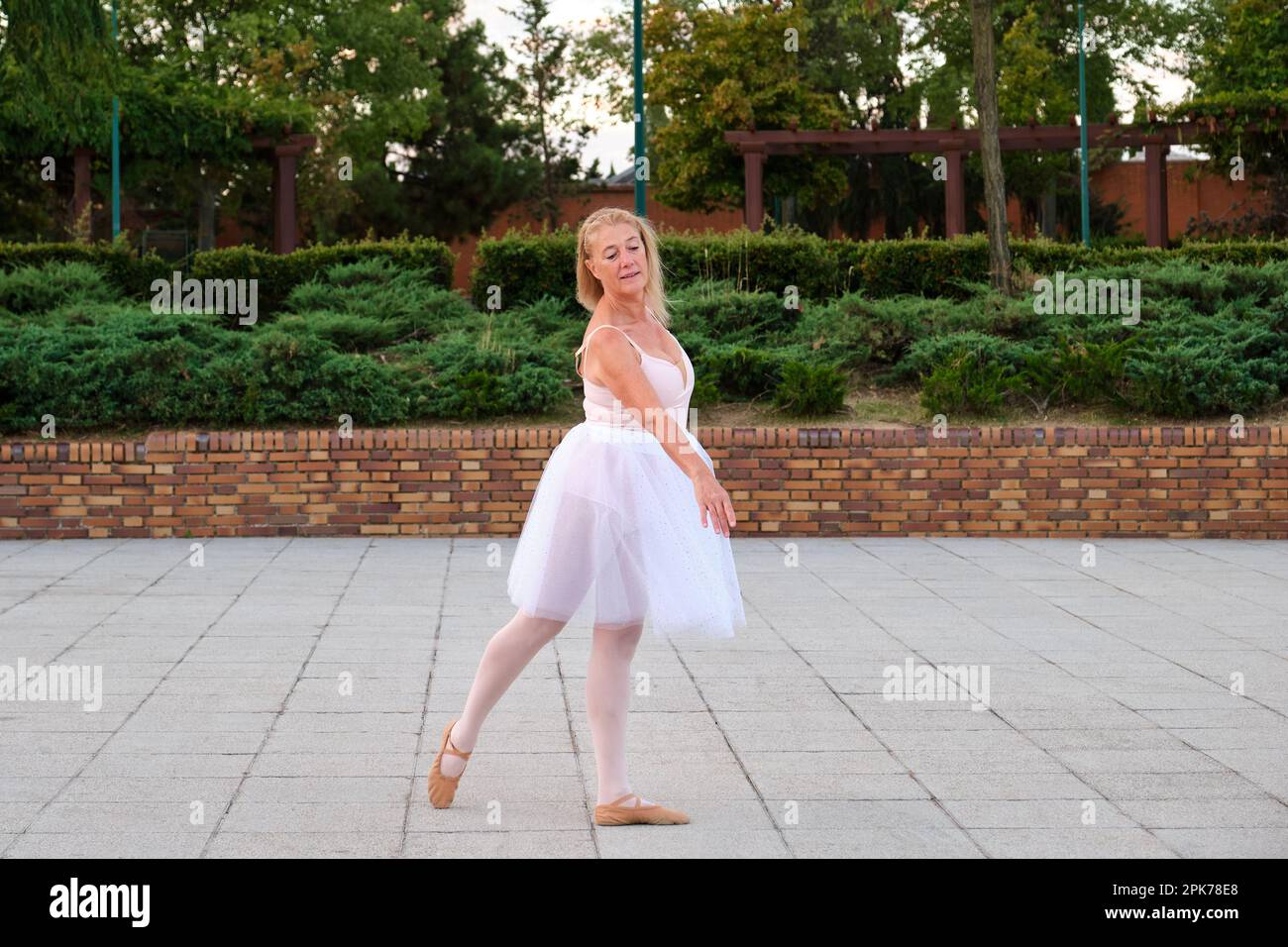 Street dancing ballerina in hi-res stock photography and images - Alamy